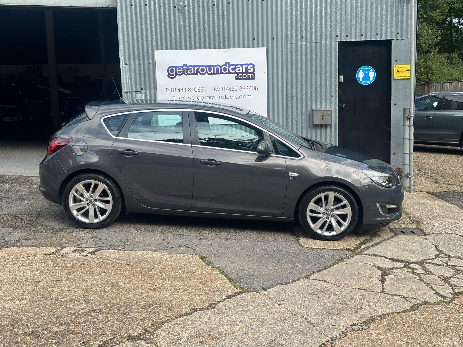 Used VAUXHALL ASTRA 2014 Grey in Ansty, West Sussex | getaroundcars.com