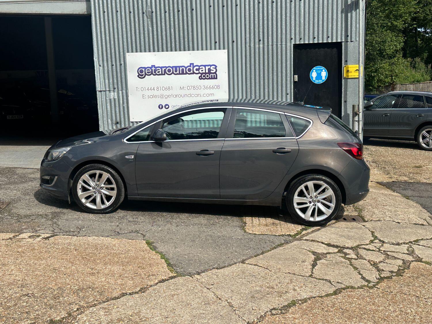 Used VAUXHALL ASTRA 2014 Grey in Ansty, West Sussex | getaroundcars.com
