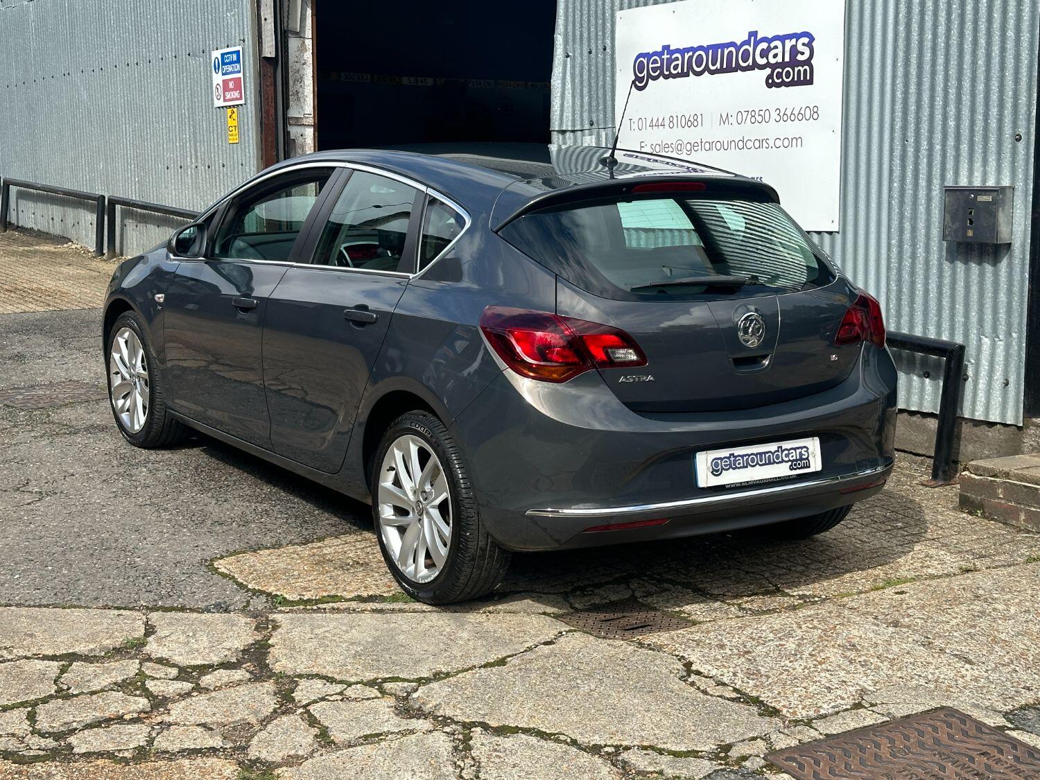 Used VAUXHALL ASTRA 2014 Grey in Ansty, West Sussex | getaroundcars.com